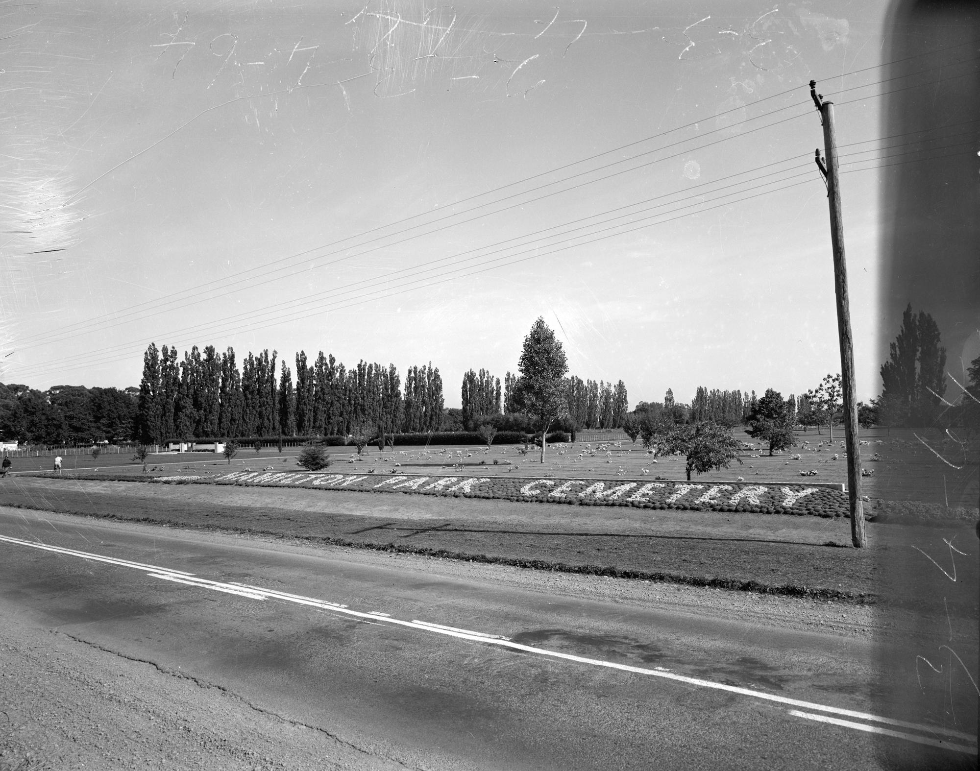 Newstead cemetery - Hamilton Libraries Heritage Collection Online