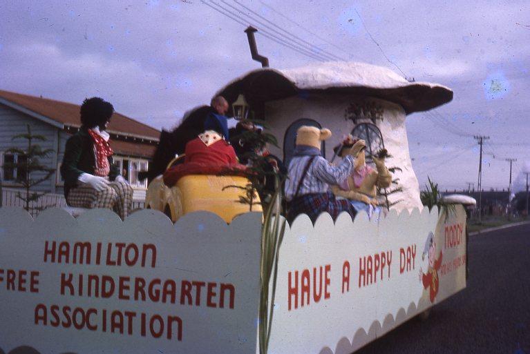 "Noddy Float 1964" - Hamilton Libraries Heritage Collection Online